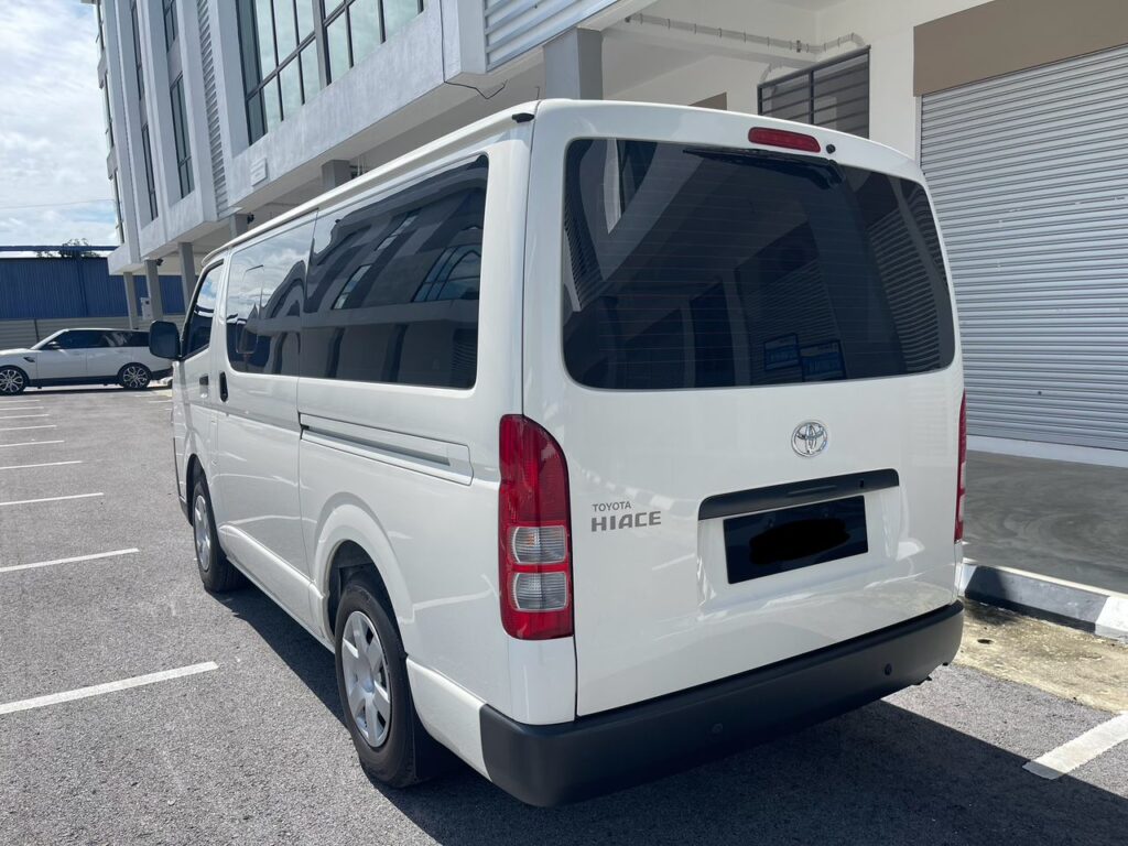 Car Rental Kuching Toyota Hiace For Rent – Book Now!